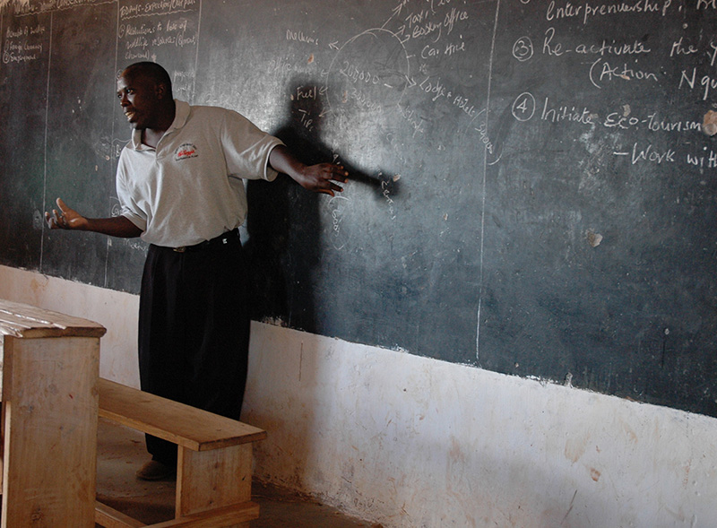 Isaac Maina – Amara Conservation